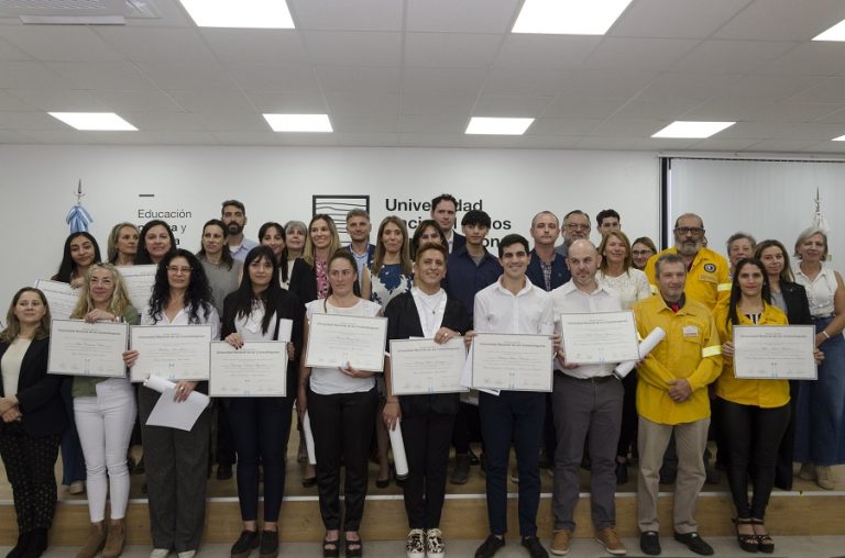 La UNLC inaugura su primer edificio académico